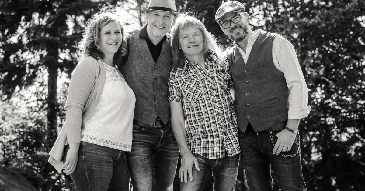 Christmas-Benefiz Konzert mit Simplenotes & Friends in Regional